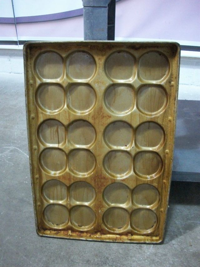4" Cluster Hamburger Bun Pans