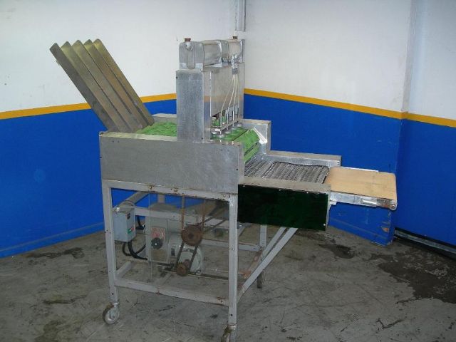 Henry Laber Kaiser Roll Stamper