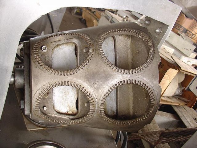 Colborne 9 Plate Rotary Pie Machine