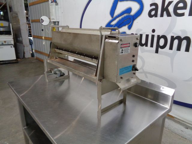 Rondo Stainless Steel Flour Duster