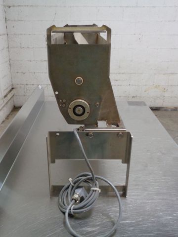Rondo Stainless Steel Flour Duster