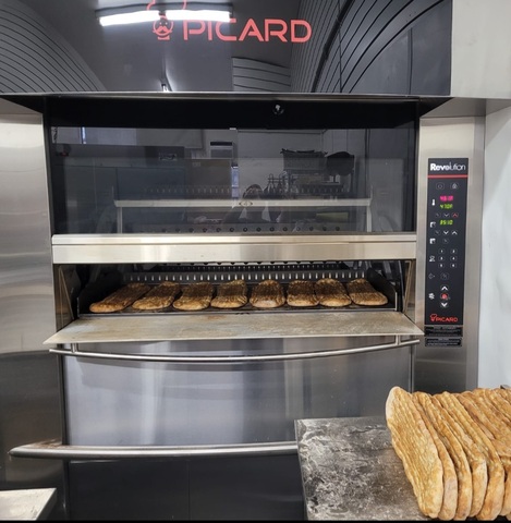 Picard Revolution Gas Revolving Tray Oven, Model: RE-4-12